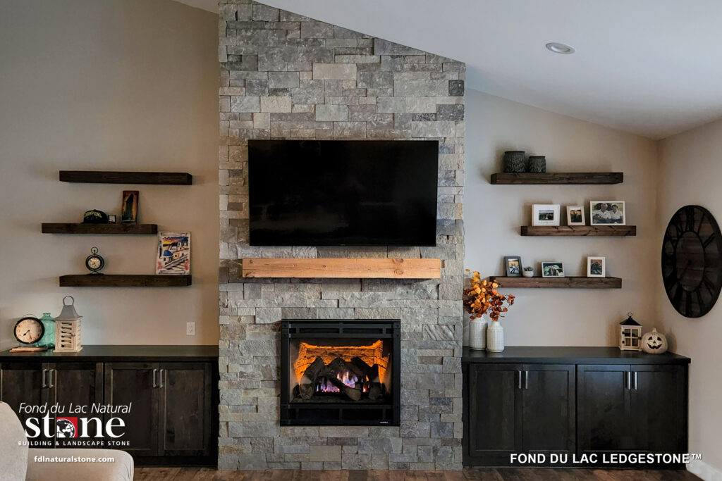 Fond du Lac Ledgestone™ - Fireplace - Fond du Lac Natural Stone