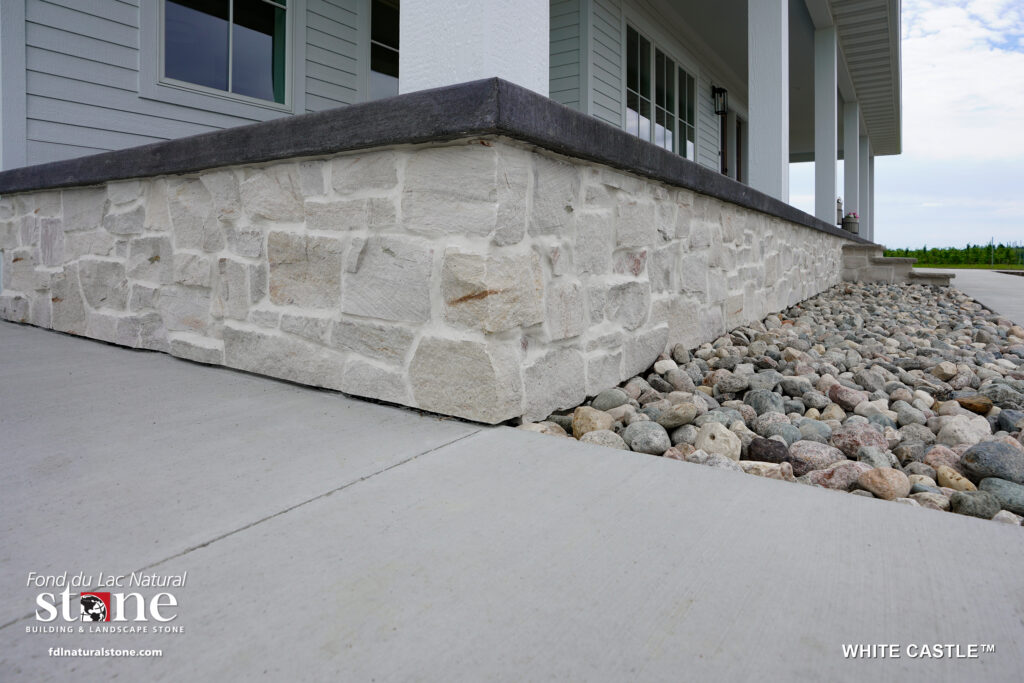 White Castle™ - Exterior Porch - Fond du Lac Natural Stone